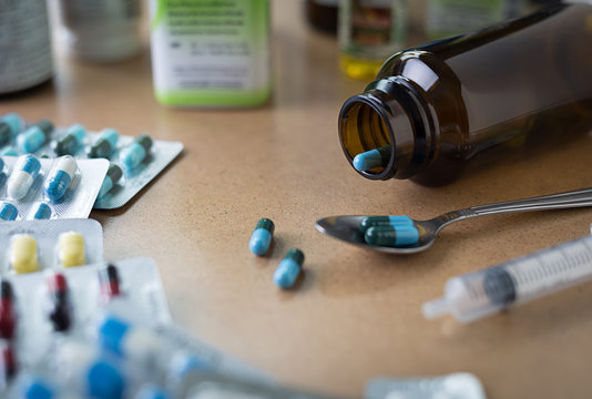 Medicament Images – Browse 9,552,813 Stock Photos, Vectors, and Video ...