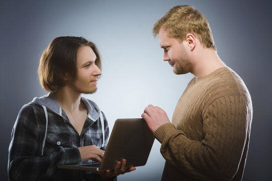 Inquiringly bilder – Bläddra bland 268 stockfoton, vektorer och videor ...