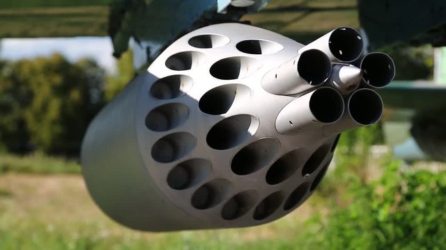 รูปภาพDemilitarization – เลือกดูภาพถ่ายสต็อก เวกเตอร์ และวิดีโอ166 ...