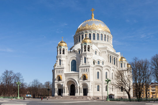 รูปภาพCathedra – เลือกดูภาพถ่ายสต็อก เวกเตอร์ และวิดีโอ2,131 | Adobe Stock