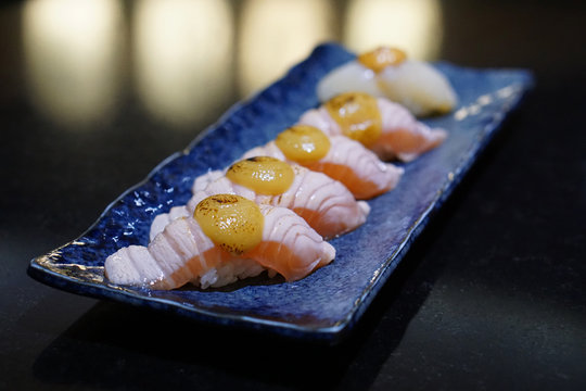 รูปภาพAburi – เลือกดูภาพถ่ายสต็อก เวกเตอร์ และวิดีโอ2,512 | Adobe Stock