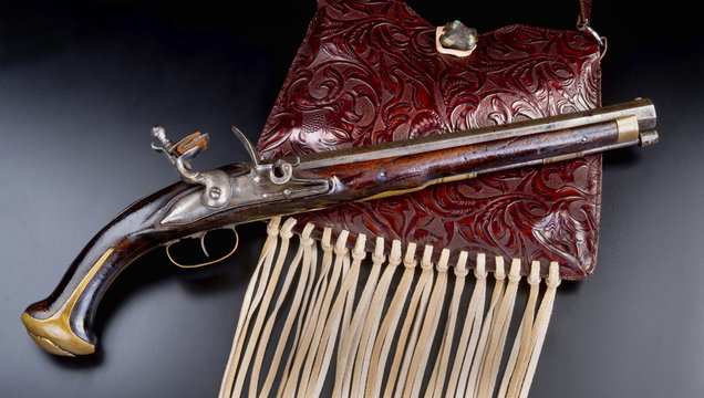 Muzzleloading bilder – Bläddra bland 112 stockfoton, vektorer och ...