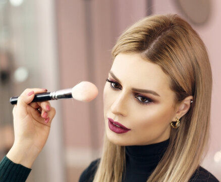 Mak-Up Images – Browse 106 Stock Photos, Vectors, and Video | Adobe Stock