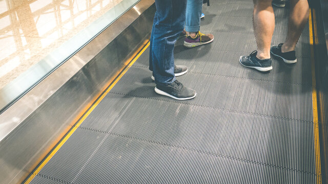 รูปภาพWalkalator – เลือกดูภาพถ่ายสต็อก เวกเตอร์ และวิดีโอ118 | Adobe Stock