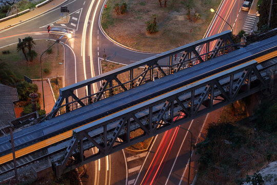 รูปภาพIncrocio – เลือกดูภาพถ่ายสต็อก เวกเตอร์ และวิดีโอ1,637 | Adobe Stock