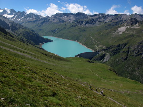 Moiry Bilder – Durchsuchen 460 Archivfotos, Vektorgrafiken und Videos ...