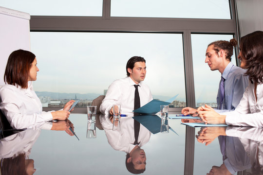 รูปภาพ"Mitarbeiter – เลือกดูภาพถ่ายสต็อก เวกเตอร์ และวิดีโอ61,885 ...