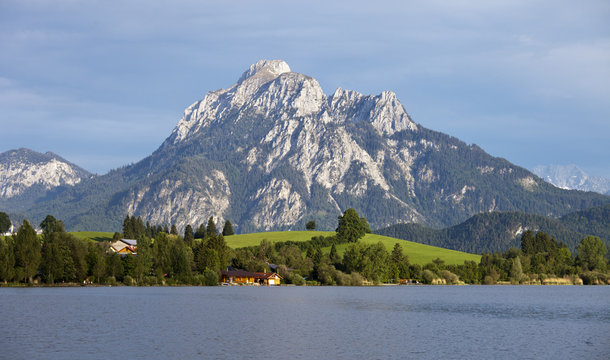 Hopfensee bilder – Bläddra bland 1,694 stockfoton, vektorer och videor ...