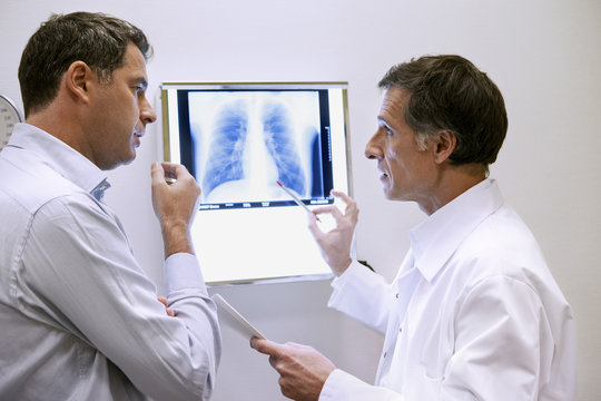 「Respirologist」の画像 - 49 件の Stock 写真、ベクターおよびビデオ | Adobe Stock