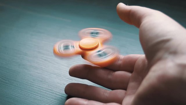 "Fidget Spinner" Images – Browse 11,299 Stock Photos, Vectors, and ...