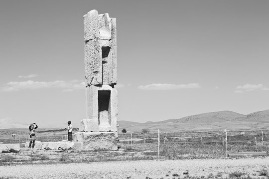 Pasargadae Images – Browse 883 Stock Photos, Vectors, and Video | Adobe ...
