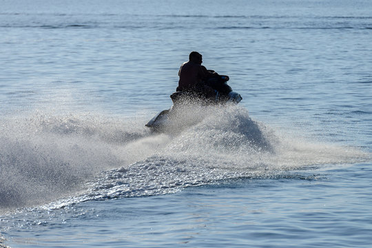 Imagens de Hydrocycle – Explore Fotografias do Stock, Vetores e Vídeos ...