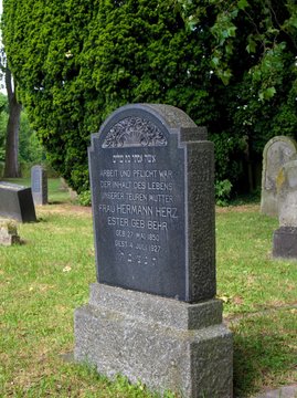 Rheingraben Bilder – Durchsuchen 266 Archivfotos, Vektorgrafiken und ...