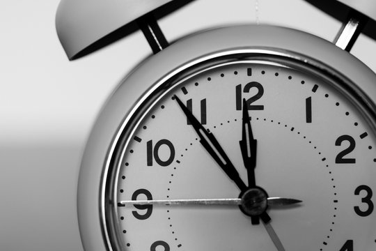 "Kurz Vor 12" Images – Browse 54 Stock Photos, Vectors, and Video ...