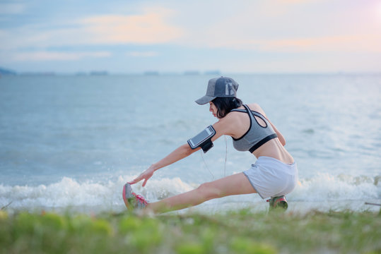 รูปภาพTrack-Suit – เลือกดูภาพถ่ายสต็อก เวกเตอร์ และวิดีโอ964 | Adobe Stock