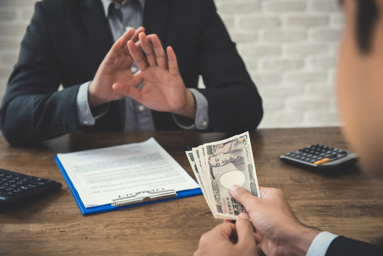 รูปภาพBribery – เลือกดูภาพถ่ายสต็อก เวกเตอร์ และวิดีโอ103,665 | Adobe Stock