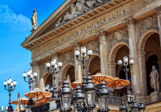 "Alte Oper"-Bilder: Stock-Fotos & -Videos. | Adobe Stock