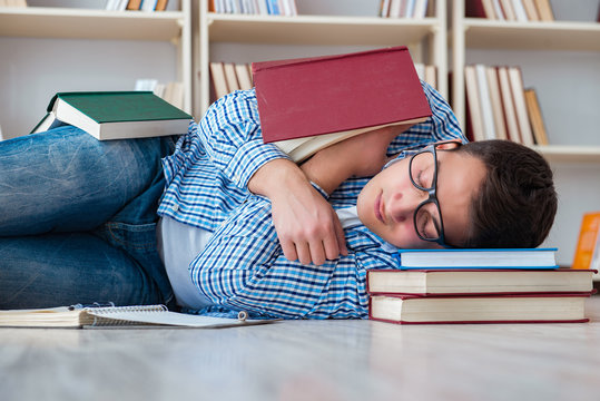 รูปภาพOverstudying – เลือกดูภาพถ่ายสต็อก เวกเตอร์ และวิดีโอ355 | Adobe ...