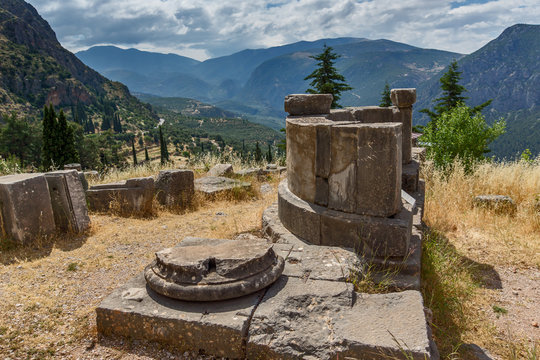 รูปภาพPhocis – เลือกดูภาพถ่ายสต็อก เวกเตอร์ และวิดีโอ800 | Adobe Stock