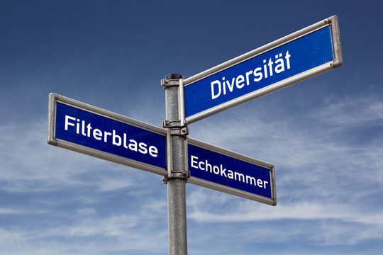 Filterblase 이미지 – 찾아보기 140 스톡 사진, 벡터 및 비디오 | Adobe Stock