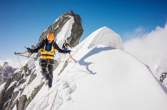 Mountaineering Images – Browse 593,109 Stock Photos, Vectors, and Video ...