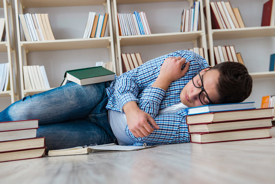 รูปภาพOverstudying – เลือกดูภาพถ่ายสต็อก เวกเตอร์ และวิดีโอ117 | Adobe ...