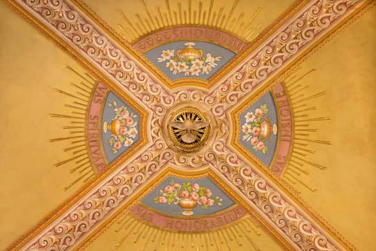 Ausiliatrice Bilder – Durchsuchen 131 Archivfotos, Vektorgrafiken und ...