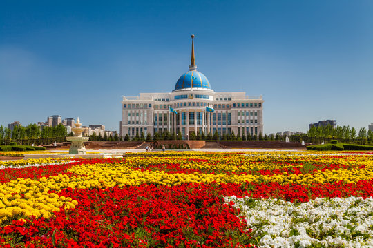 รูปภาพAkorda – เลือกดูภาพถ่ายสต็อก เวกเตอร์ และวิดีโอ256 | Adobe Stock