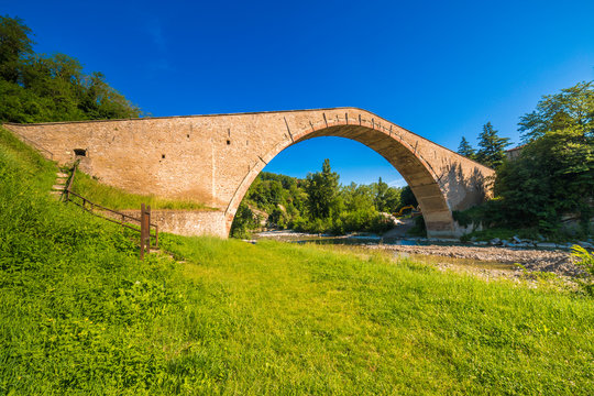 Eselsbrücke Bilder – Durchsuchen 681 Archivfotos, Vektorgrafiken und ...