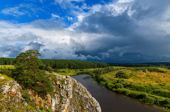 รูปภาพSverdlovsk – เลือกดูภาพถ่ายสต็อก เวกเตอร์ และวิดีโอ15,433 | Adobe ...