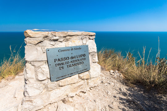 รูปภาพ"Passo – เลือกดูภาพถ่ายสต็อก เวกเตอร์ และวิดีโอ33,009 | Adobe Stock