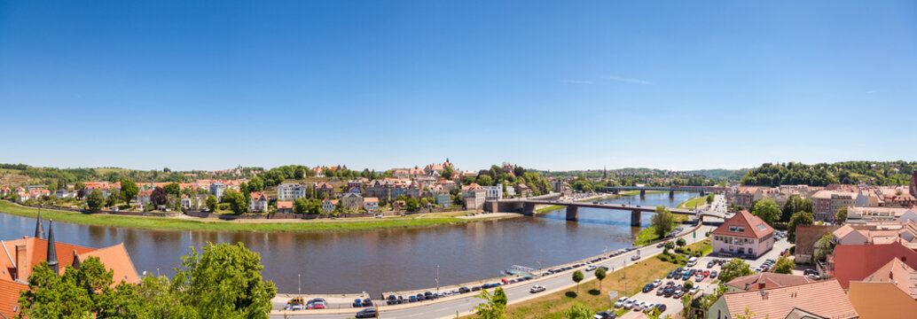 รูปภาพMeissner – เลือกดูภาพถ่ายสต็อก เวกเตอร์ และวิดีโอ1,917 | Adobe Stock