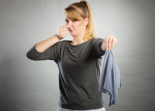 รูปภาพDisgusting – เลือกดูภาพถ่ายสต็อก เวกเตอร์ และวิดีโอ193,922 ...