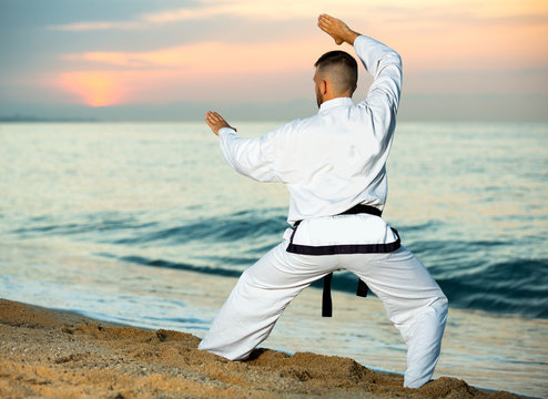 รูปภาพBunkai – เลือกดูภาพถ่ายสต็อก เวกเตอร์ และวิดีโอ244 | Adobe Stock