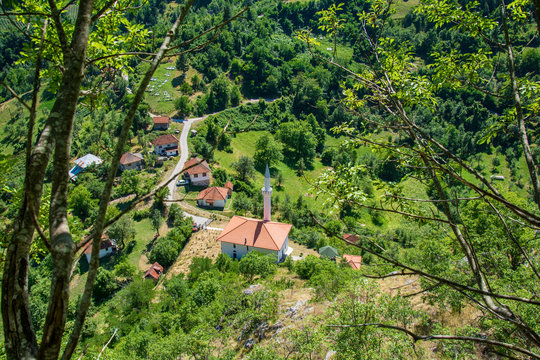 Sandzak bilder – Bläddra bland 319 stockfoton, vektorer och videor ...
