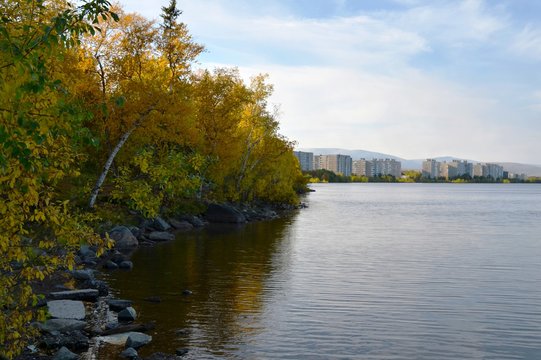 รูปภาพMonchegorsk – เลือกดูภาพถ่ายสต็อก เวกเตอร์ และวิดีโอ165 | Adobe Stock