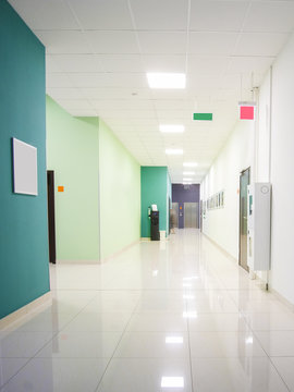 Corridors Images – Browse 1,853,375 Stock Photos, Vectors, and Video ...