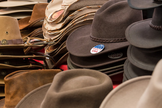 รูปภาพStetson – เลือกดูภาพถ่ายสต็อก เวกเตอร์ และวิดีโอ51,199 | Adobe Stock