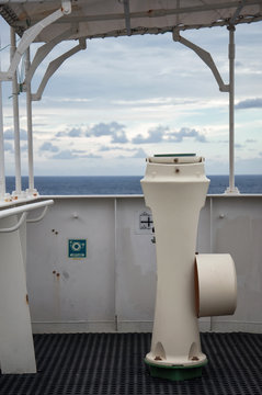 "Bridge Wing" Images – Browse 708 Stock Photos, Vectors, and Video ...