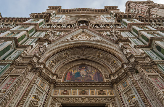 Peschi-Bilder: Stock-Fotos & -Videos. | Adobe Stock