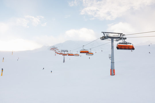 Alpinsport Bilder – Durchsuchen 8,871 Archivfotos, Vektorgrafiken und ...