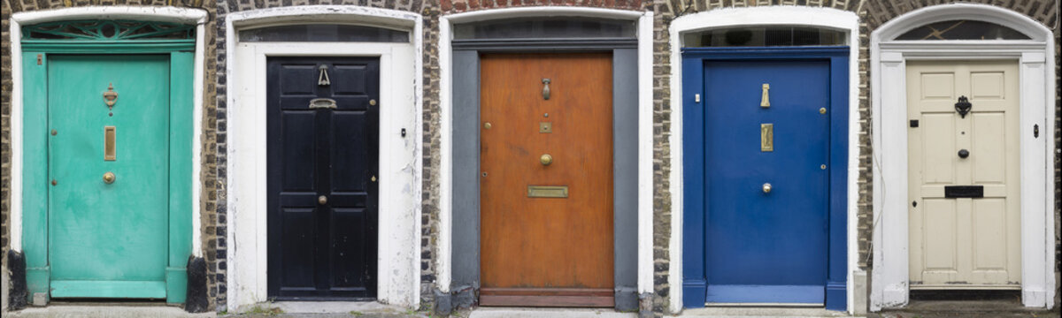 Obrázky Doors – procházejte fotografie, vektory a videa 2,706,350 ...