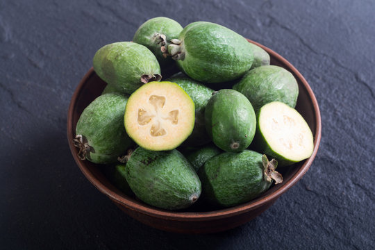 Feyxoa bilder – Bläddra bland 73 stockfoton, vektorer och videor ...