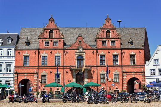 รูปภาพSteinburg – เลือกดูภาพถ่ายสต็อก เวกเตอร์ และวิดีโอ250 | Adobe Stock