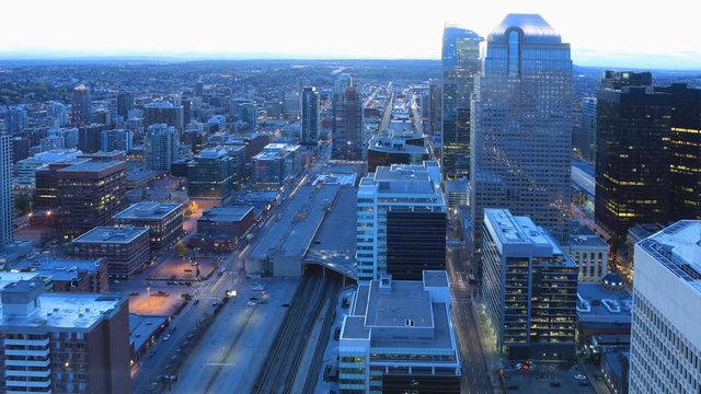 Calgary Night Bilder – Durchsuchen 2,129 Archivfotos, Vektorgrafiken ...