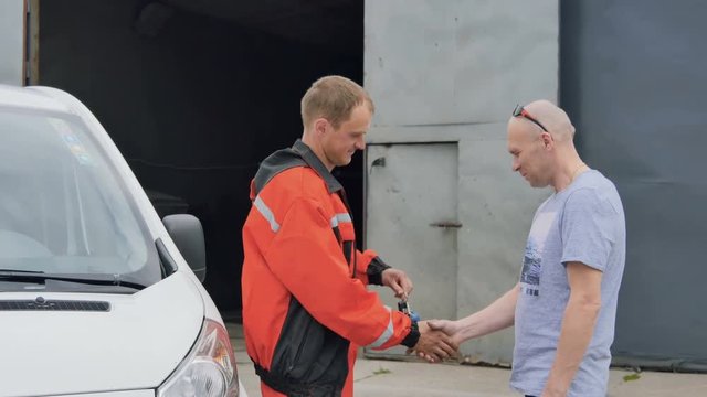 "Car Washman" Bilder – Durchsuchen 50 Archivfotos, Vektorgrafiken und ...