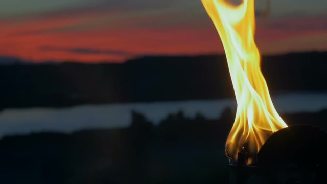 Torchlight Imagens – Procure 4,101 fotos, vetores e vídeos | Adobe Stock