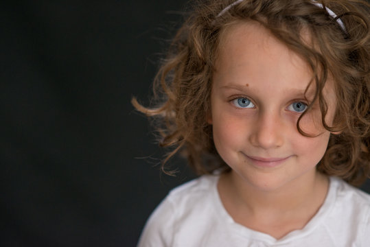 Ellie bilder – Bläddra bland 224 stockfoton, vektorer och videor ...