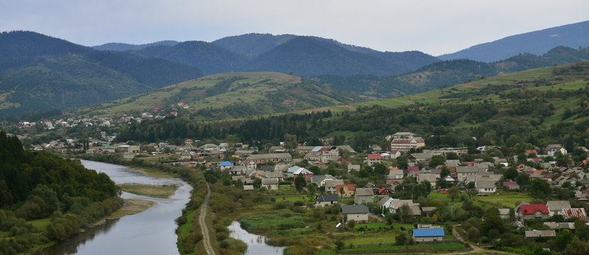 รูปภาพMezhgorye – เลือกดูภาพถ่ายสต็อก เวกเตอร์ และวิดีโอ214 | Adobe Stock