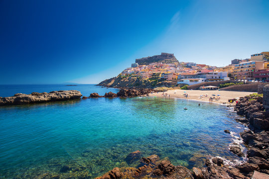 รูปภาพAstle – เลือกดูภาพถ่ายสต็อก เวกเตอร์ และวิดีโอ167 | Adobe Stock